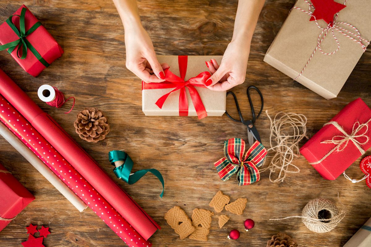 Gift Wrapping Station